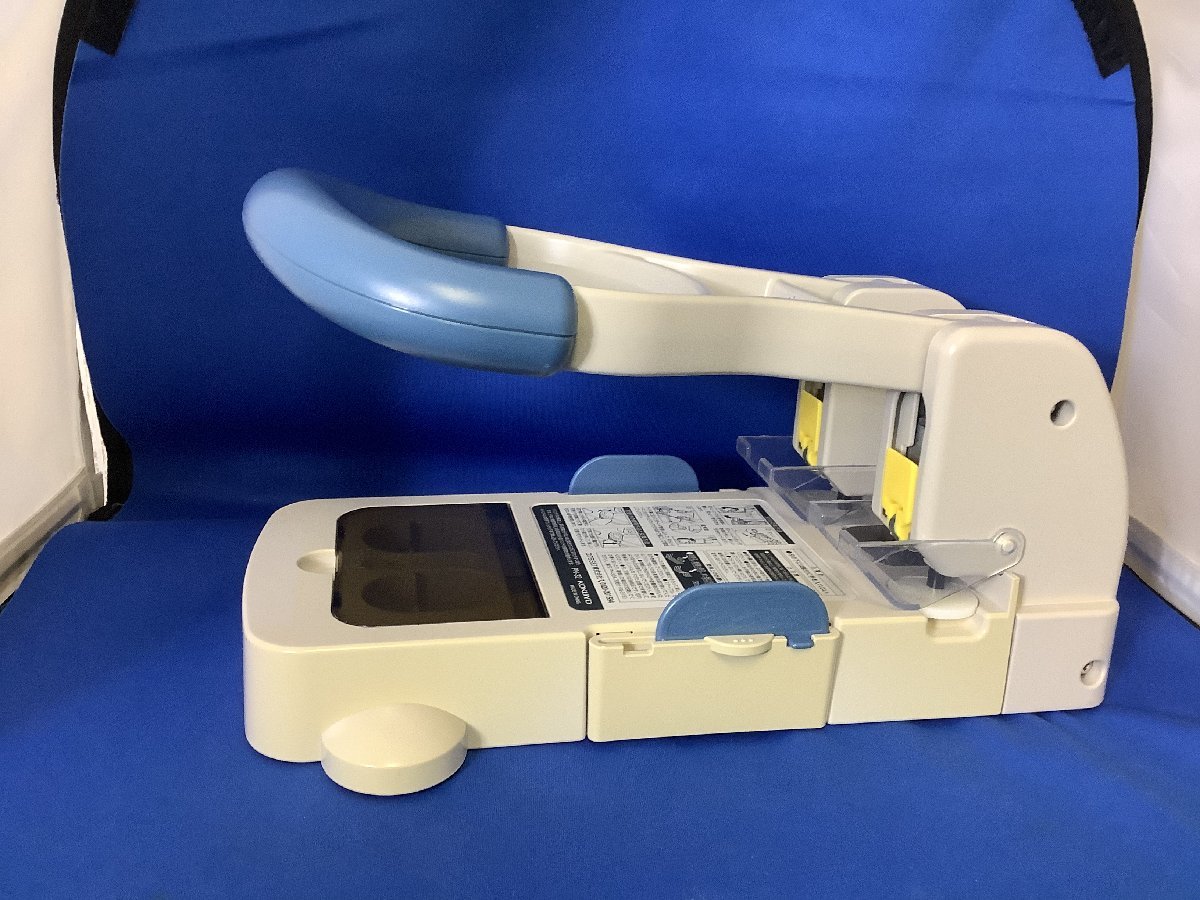 Yahoo!オークション - KOKUYO コクヨ 穴あけパンチ 強力2穴 PN-32(現...