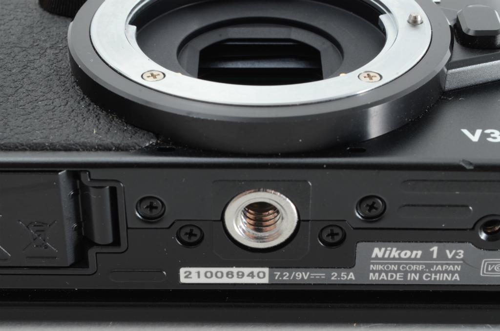 代購代標第一品牌－樂淘letao－#9939 ★並品★Nikon Nikon1 V3 ボディ + GR-1010 + DF-N1000(おまけ) ニコン