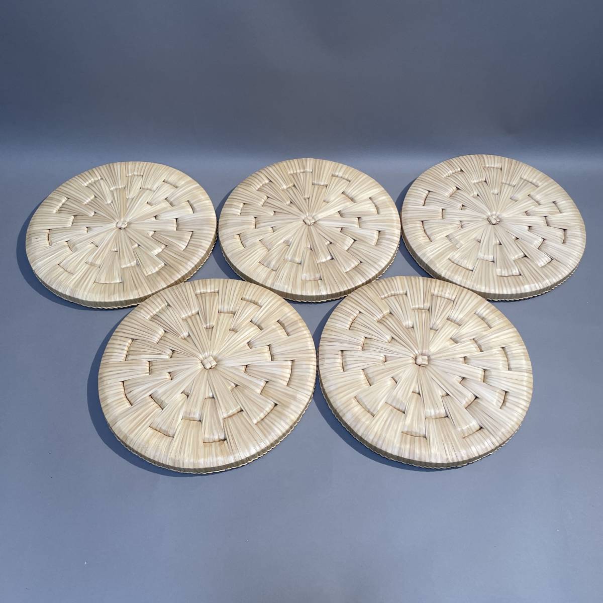 Yahoo!オークション - CT2 茶道具 円座 5客組 検) 5枚 露地道具 敷物 ...