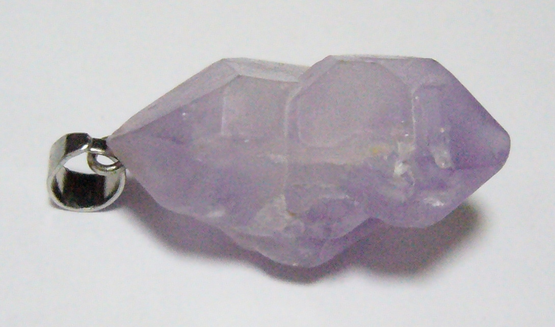 Yahoo!オークション - bzg 天然石ペンダントトップ アメジストの原石 ...