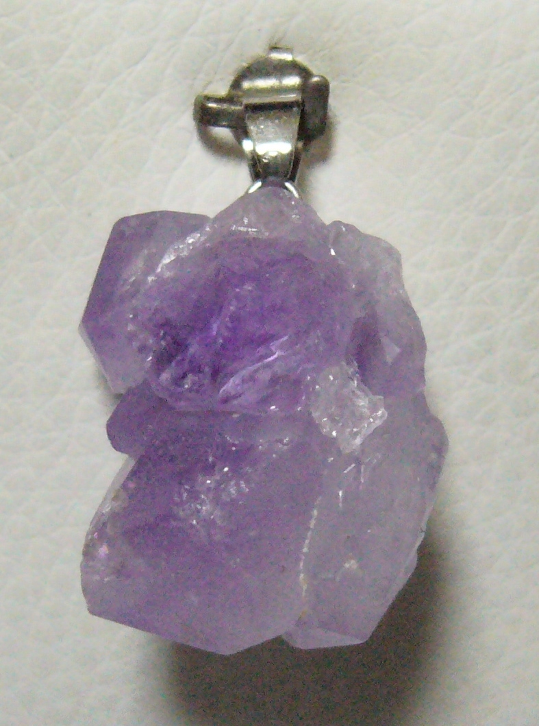 Yahoo!オークション - bzg 天然石ペンダントトップ アメジストの原石 ...