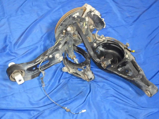 Yahoo!オークション - H28年 アルファード AGH30W 右リア ナックルハブ...