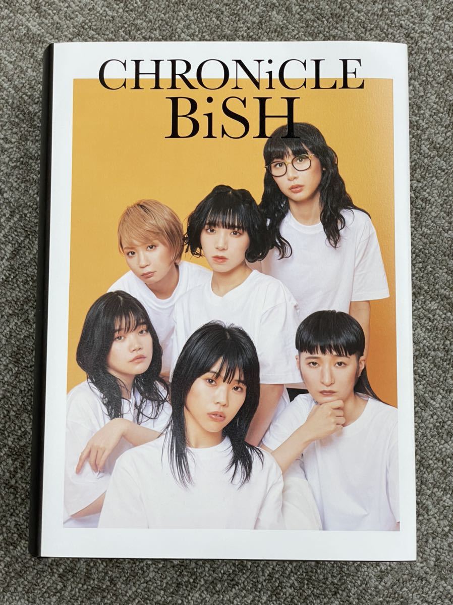 Yahoo!オークション - CHRONiCLE BiSH 直筆サイン入り本