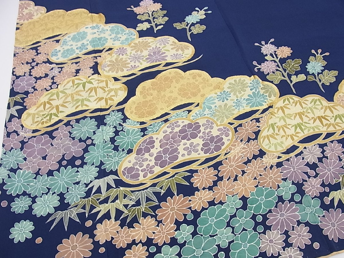 Yahoo!オークション - 着物屋ほのか 訪問着 駒刺繍 菊花松文 逸品 gt05...