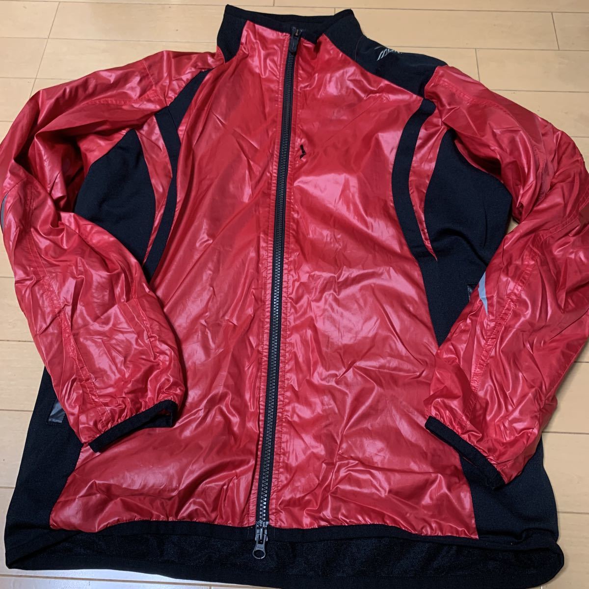 Yahoo!オークション - MIZUNO ウィンドブレーカー メンズMsize 陸上 ...