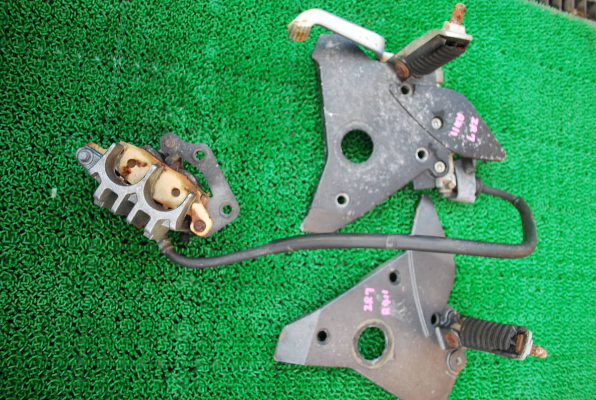 Yahoo!オークション - ZR-7 ステップ左右 リアブレーキ R411