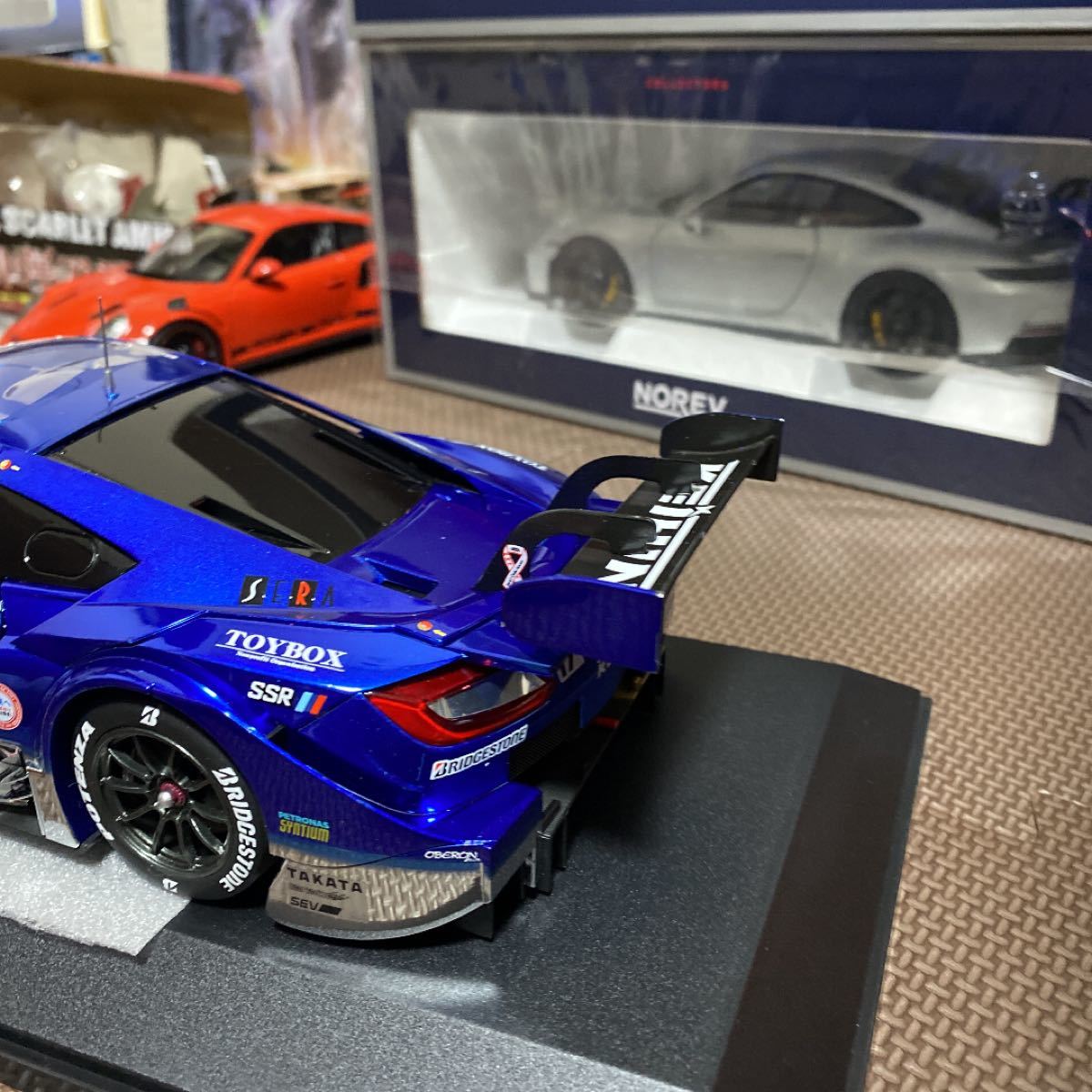 11月限定特価 絶版 希少 1/18 エブロ スーパーGT ホンダ NSX 11月限定特価 絶版 希少 1/18 エブロ スーパーGT ホンダ NSX