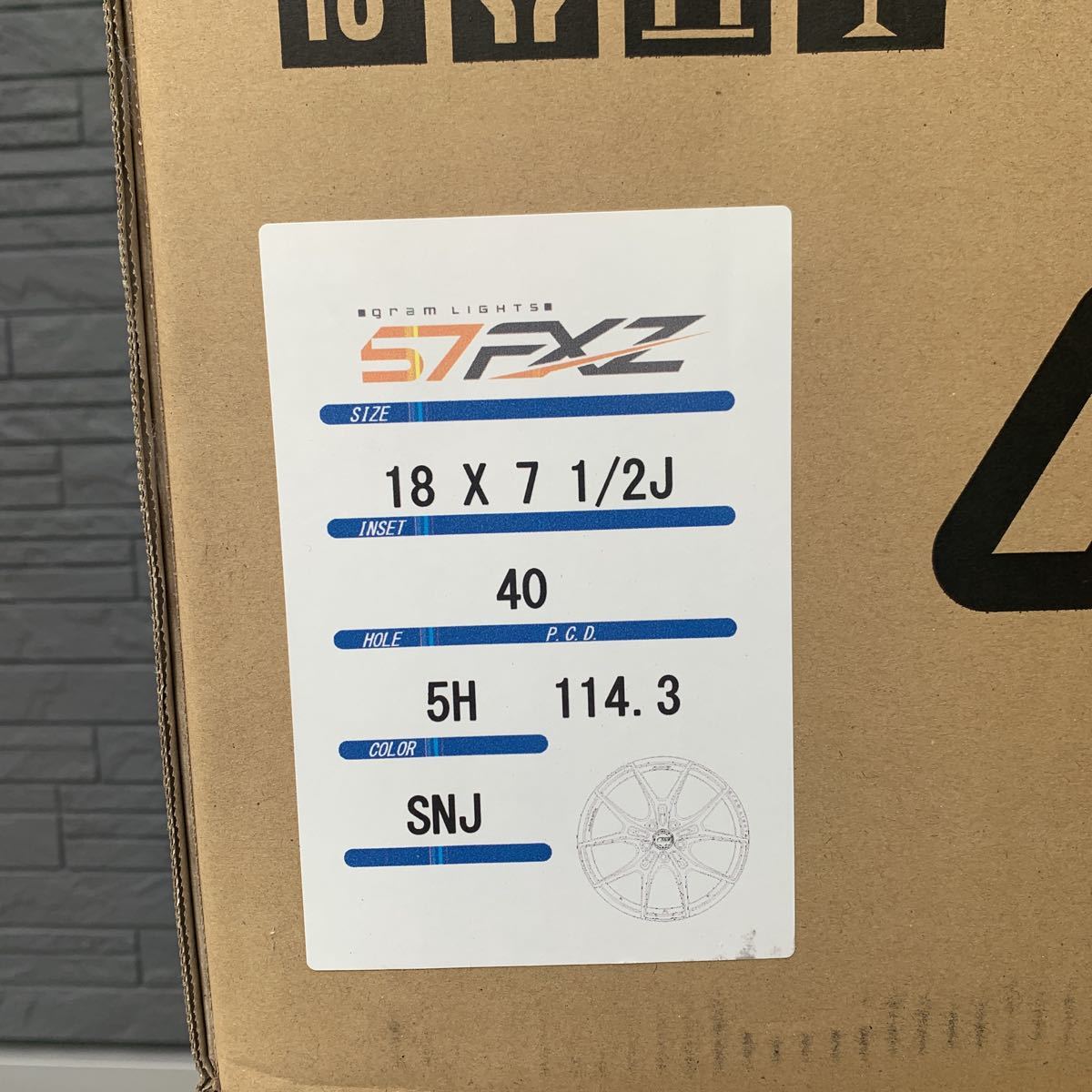 即納RAYS Gram Lights 57FXZ 18x7.5J 5/114.3 +40 SNJ RBC/マシニング 4本セット(5穴)｜売買されたオークション情報、yahooの商品情報を ...