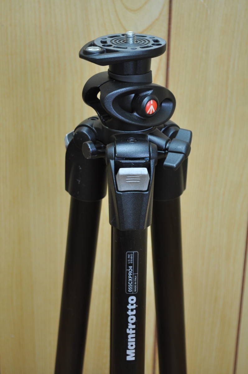 代購代標第一品牌-樂淘letao-キレイ! Manfrotto 055cxpro4 マンフロット カーボンファイバー 三脚 4段 ★★