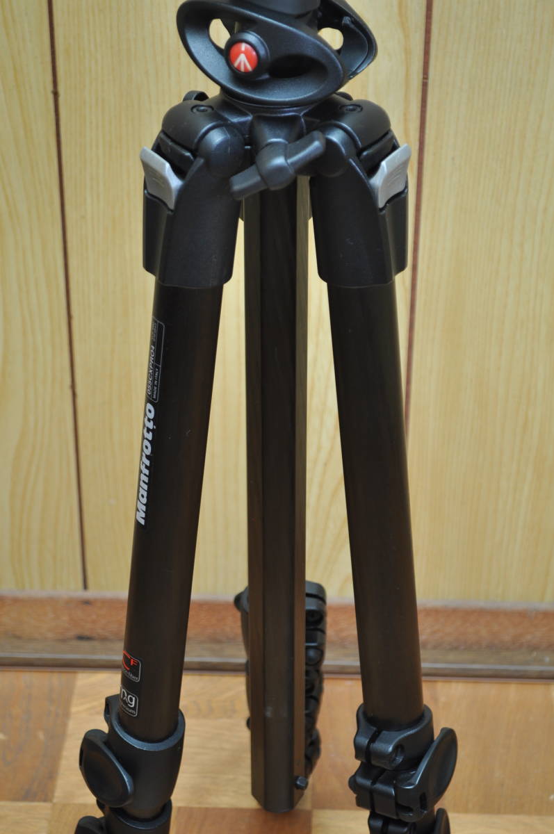 代購代標第一品牌-樂淘letao-キレイ! Manfrotto 055cxpro4 マンフロット カーボンファイバー 三脚 4段 ★★