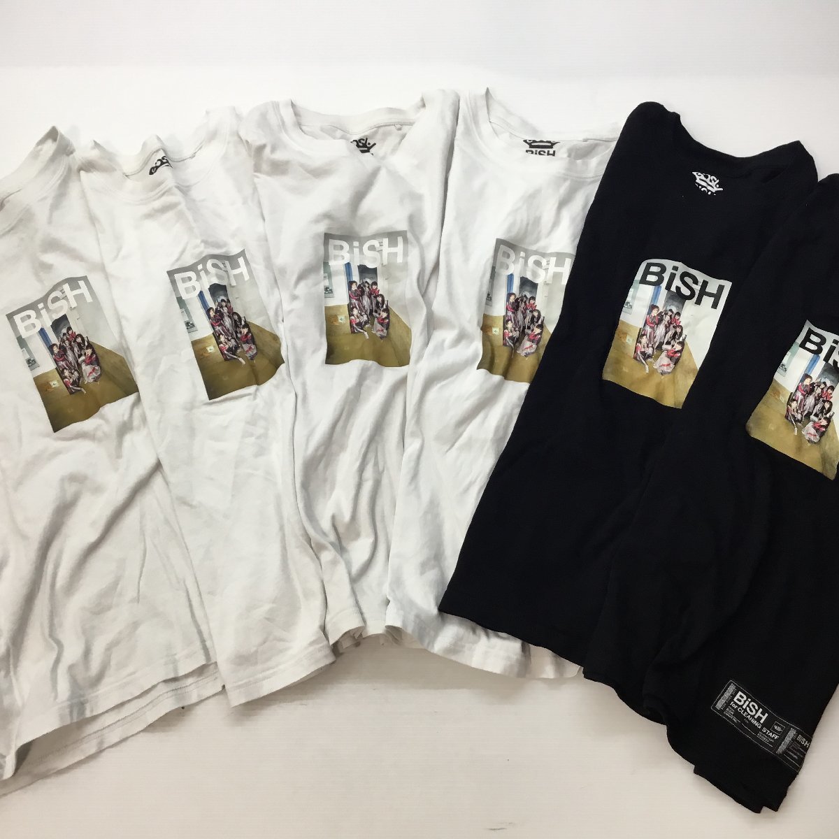Yahoo!オークション - BiSH Tシャツ GU Tシャツ 6枚セット サイズ M ...