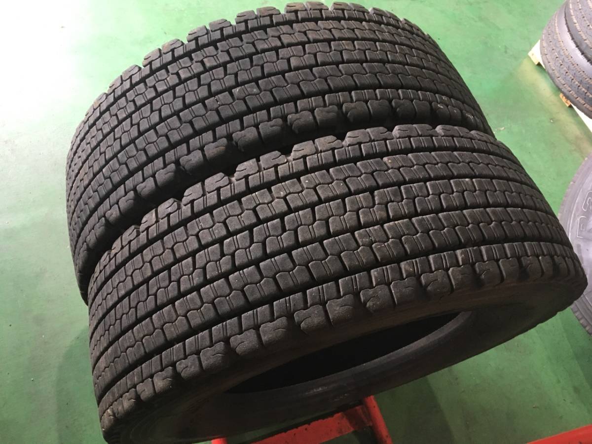 Yahoo!オークション - e764-2-11 245/70R19.5 BS 中古スタッドレス 2本...