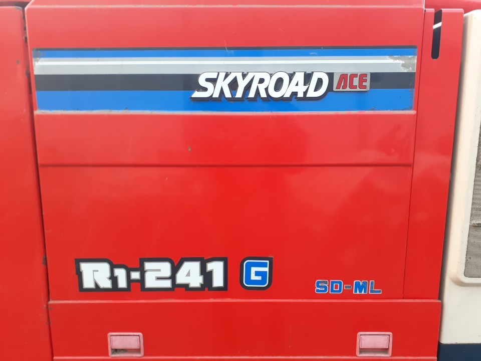 Yahoo!オークション - 秋田発 クボタ コンバイン スカイロードエース R...