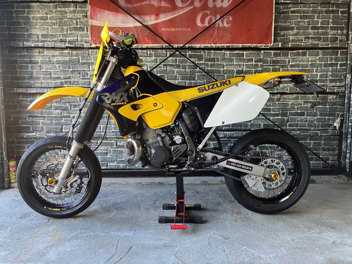Yahoo!オークション - スズキ RMX250S SJ14A 1998年式 モタード仕様 オ...