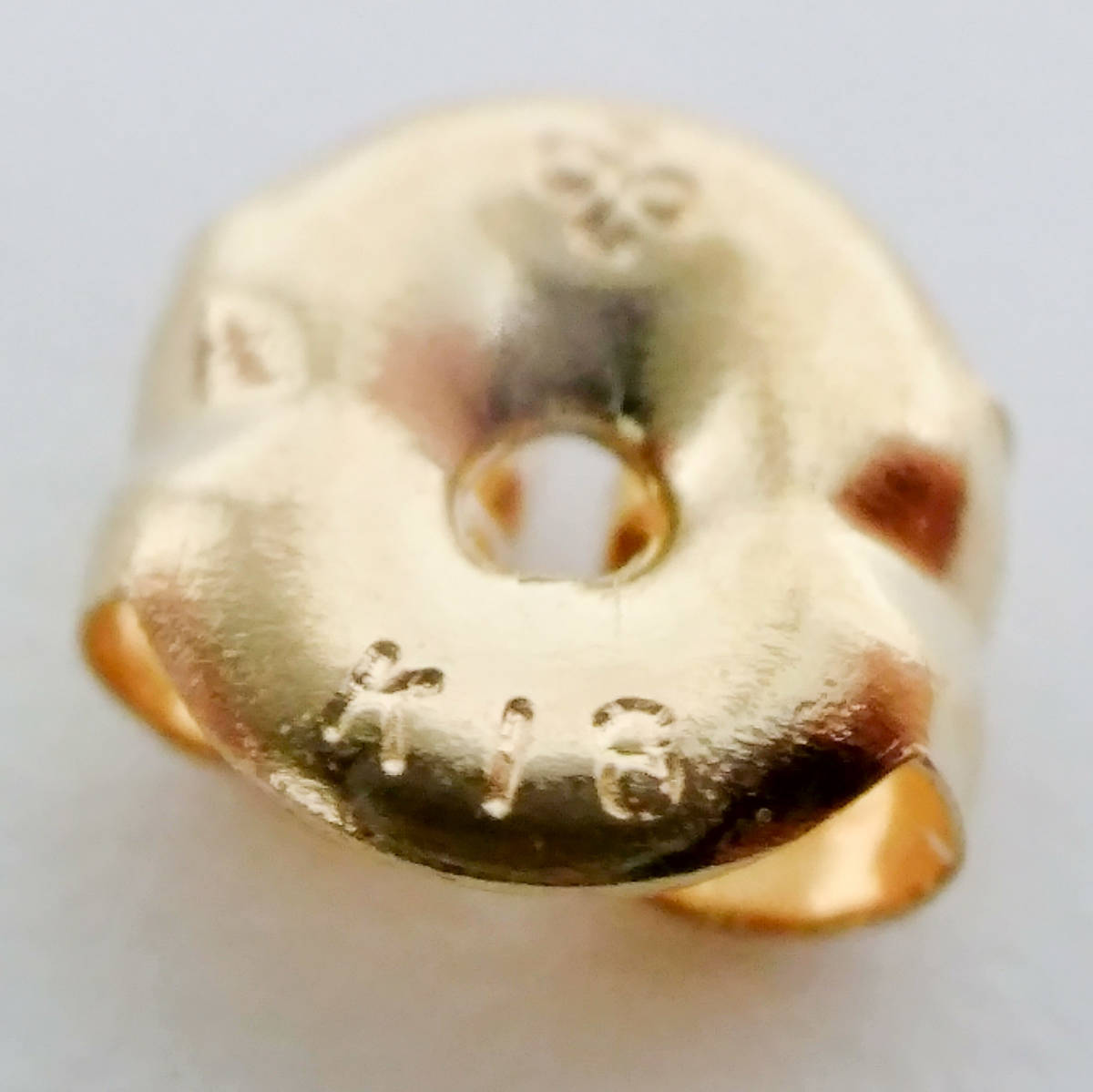 Yahoo!オークション - K18 ／ダイヤ0.14ct／3.1g ピアス