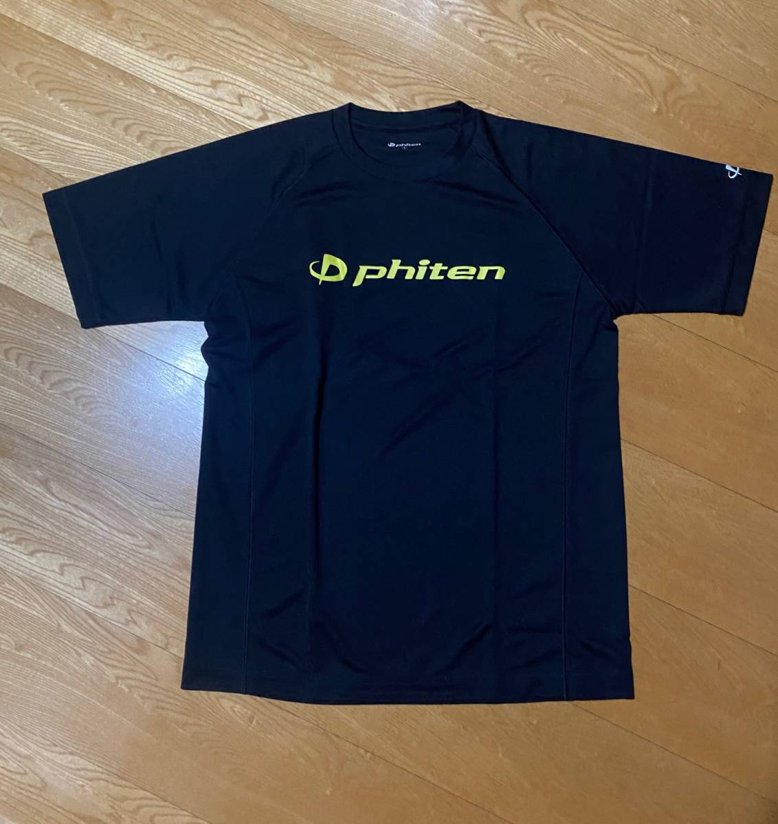 Yahoo!オークション - 未使用 phiten ファイテン 半袖Tシャツ（黒色）...
