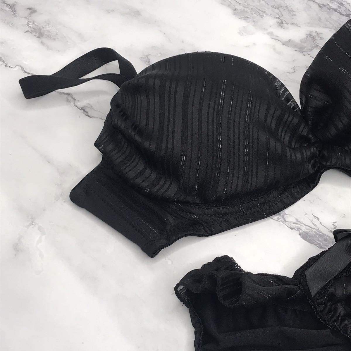 Yahoo!オークション - E65ブラショーツセット 大人の黒に花刺繍可愛い ...