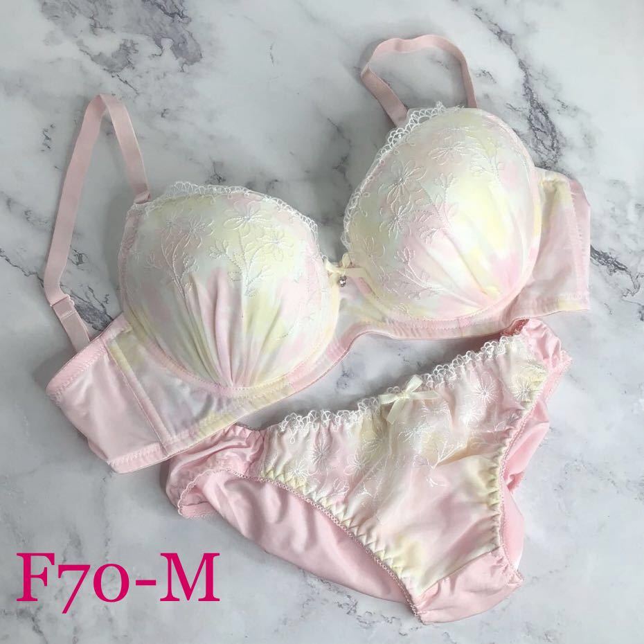 Yahoo!オークション - F70ブラショーツセット 可愛い薄いピンク サイズ...