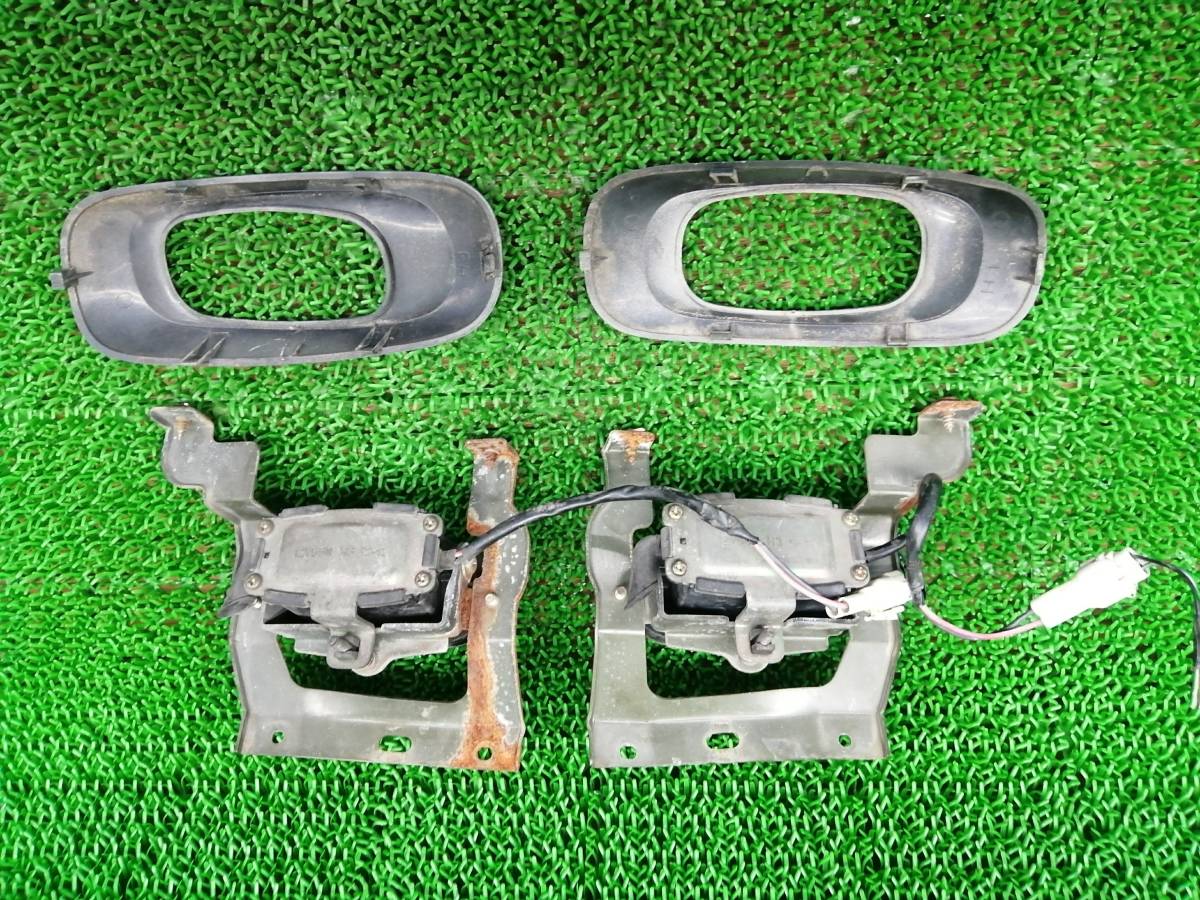 Yahoo!オークション - 810 三菱 タウンボックス U63W 純正OP フォグラ...