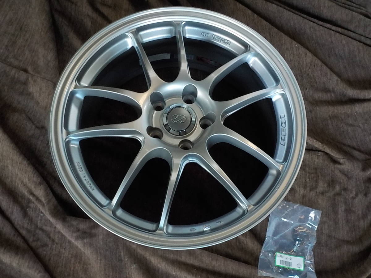 Yahoo!オークション - 展示品 ENKEI PF01 8J INSET45 シルバー 5-112 4...