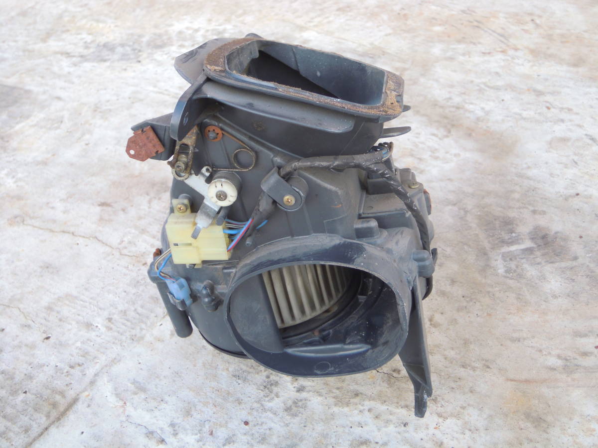 Yahoo!オークション - トヨタ カローラ レビン 85 AE85 後期 2ドア 純...