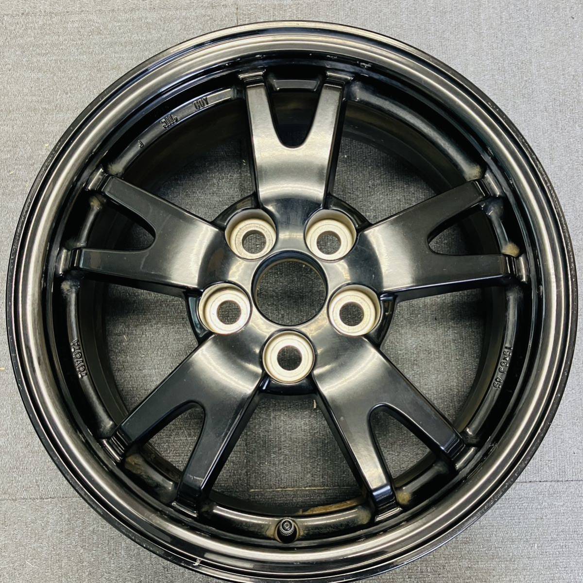 Yahoo!オークション - Z19 トヨタ 30プリウス後期純正アルミホイール1...