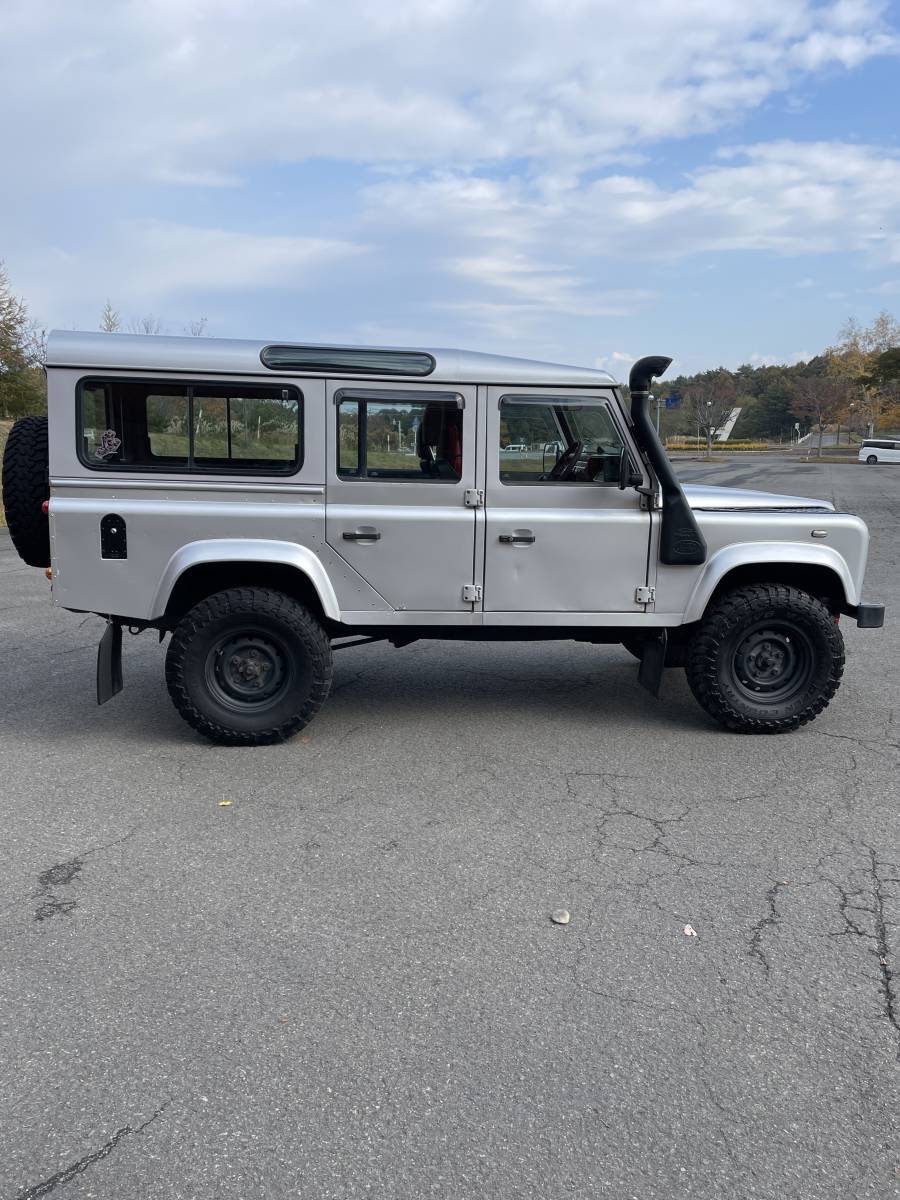 ランドローバー ディフェンダー Td5 正規ディーラー車 2004年式｜代購幫