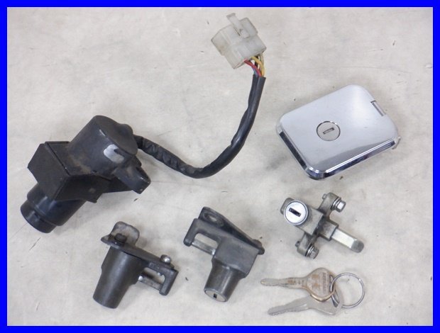 Yahoo!オークション - C229 Z550F ZR550A キーセット タンクキー タン...