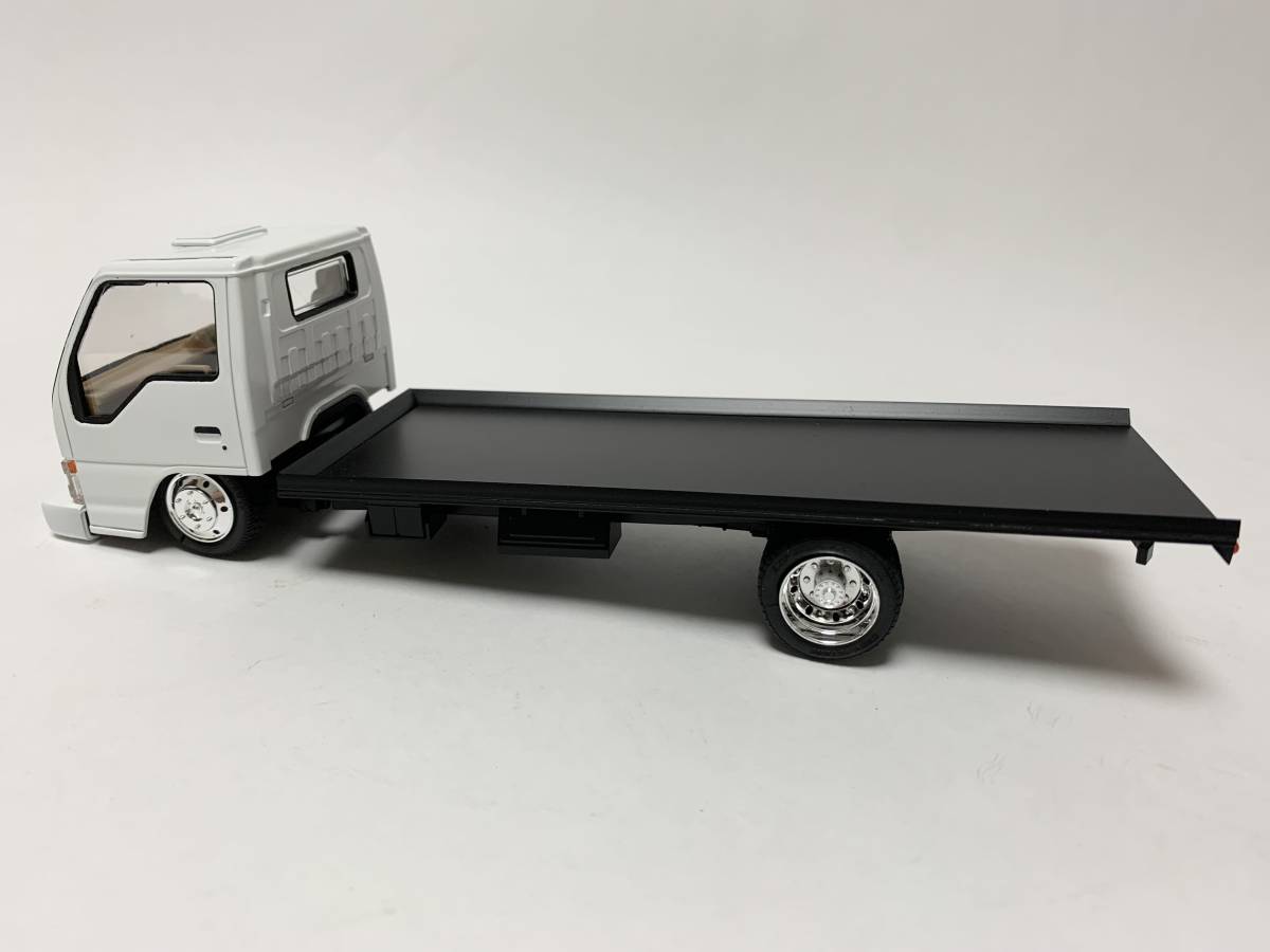 Yahoo!オークション - アオシマ 1/32 いすゞエルフ 完成品 Yahoo!オークション - アオシマ 1/32 いすゞエルフ 完成品