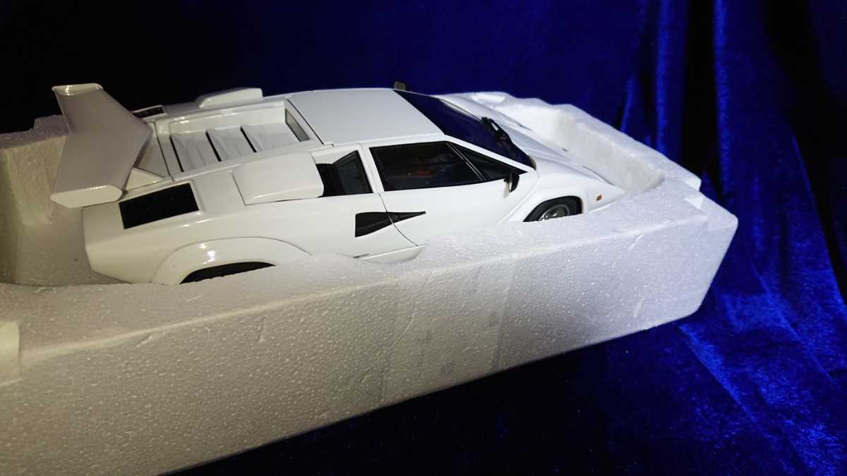 1/18 AUTOART オートアート 74532 LAMBORGHINI COUNTACH 5000S 1/18 AUTOART オートアート 74532 LAMBORGHINI COUNTACH 5000S