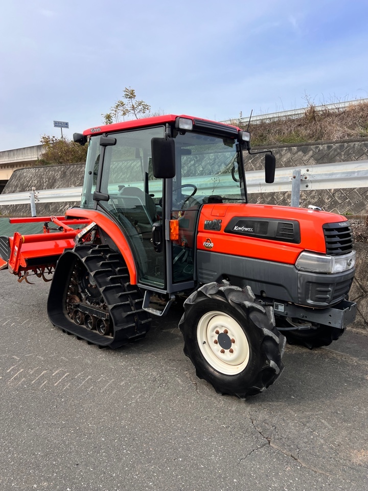 栃木市岩舟町 クボタ トラクター KL25 キャビン 535時間 25馬力 パワクロ 倍速 クリープ Uシフト 水平 パワステ 4WD(車体)｜売買されたオークション情報、yahooの商品情報 ...