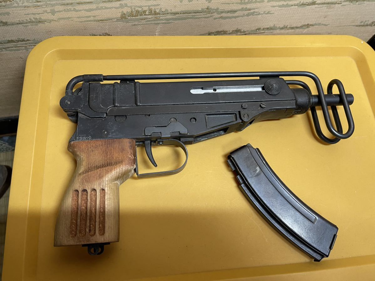 Yahoo!オークション - ハドソン製モデルガン Vz61スコーピオン