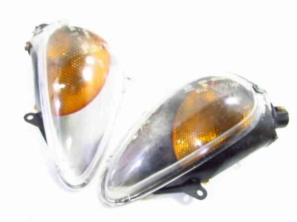 ドゥカティ ST2 点灯OK 純正 フロントウインカーSET 検 ST3 ST4S 748S ST4 ST3S 851 848 SS1000 S4R 111G19(ドゥカティ用)｜売買された ...