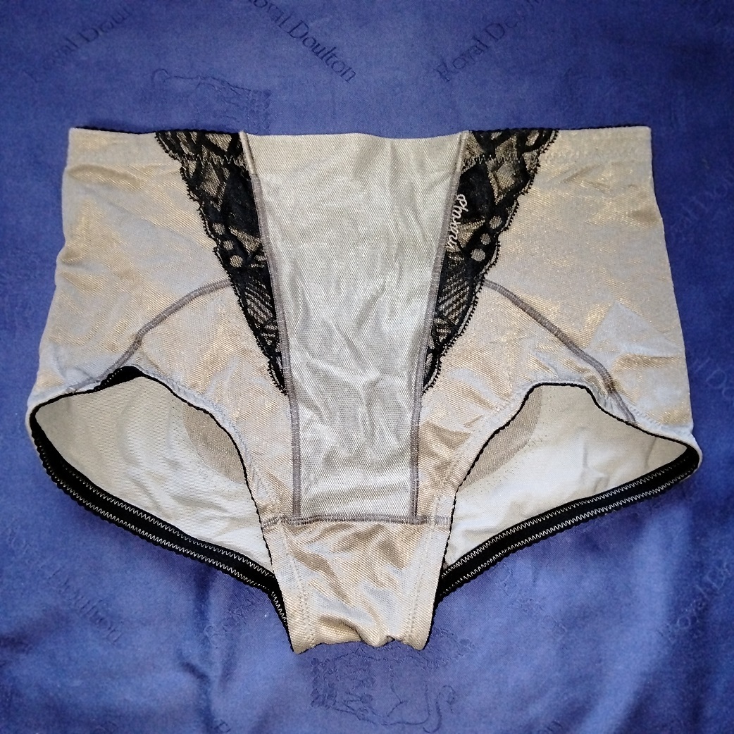 Yahoo!オークション - MARUKO ガードル(EL-76)