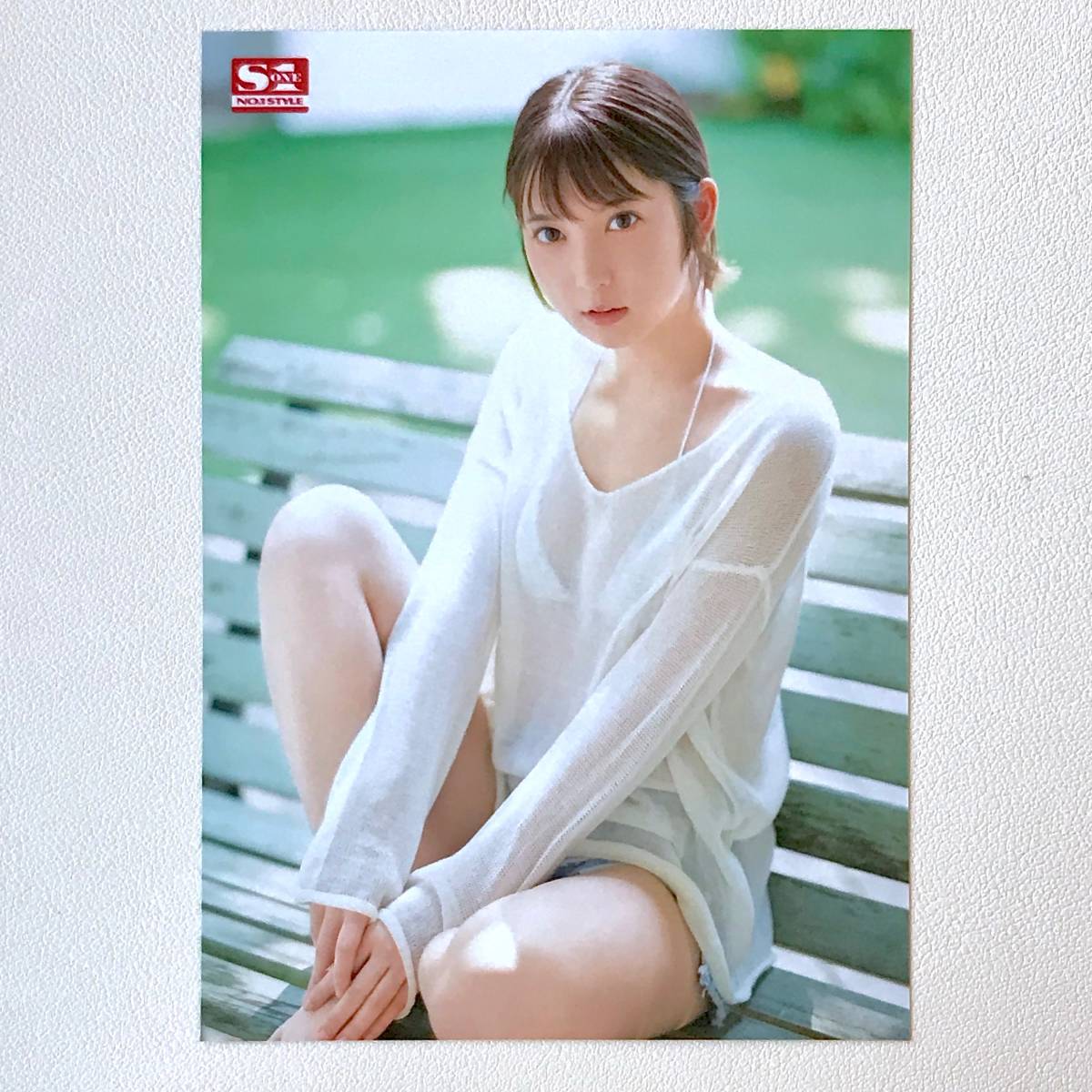 Yahoo!オークション - 四宮ありす 生写真 L判 非売品 S1 FANZA アダル...