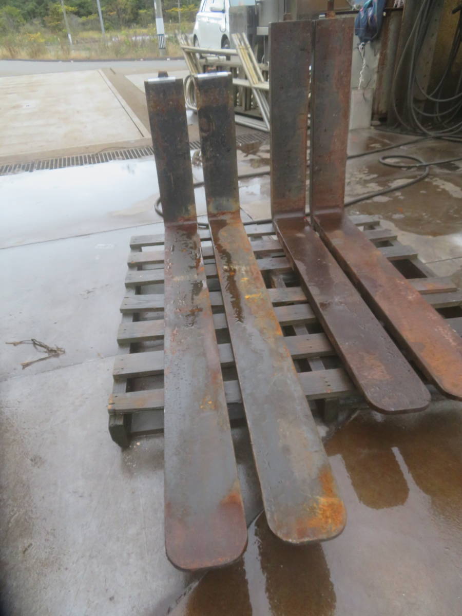 油谷 №9392 フォークリフト ツメ 長さ1570㎜ ツメ幅150㎜ 長爪 ロングフォーク 2トン 2トン半 長鞘 フォーク 福岡から 爪(工具、DIY用品)｜売買されたオークション情報 ...