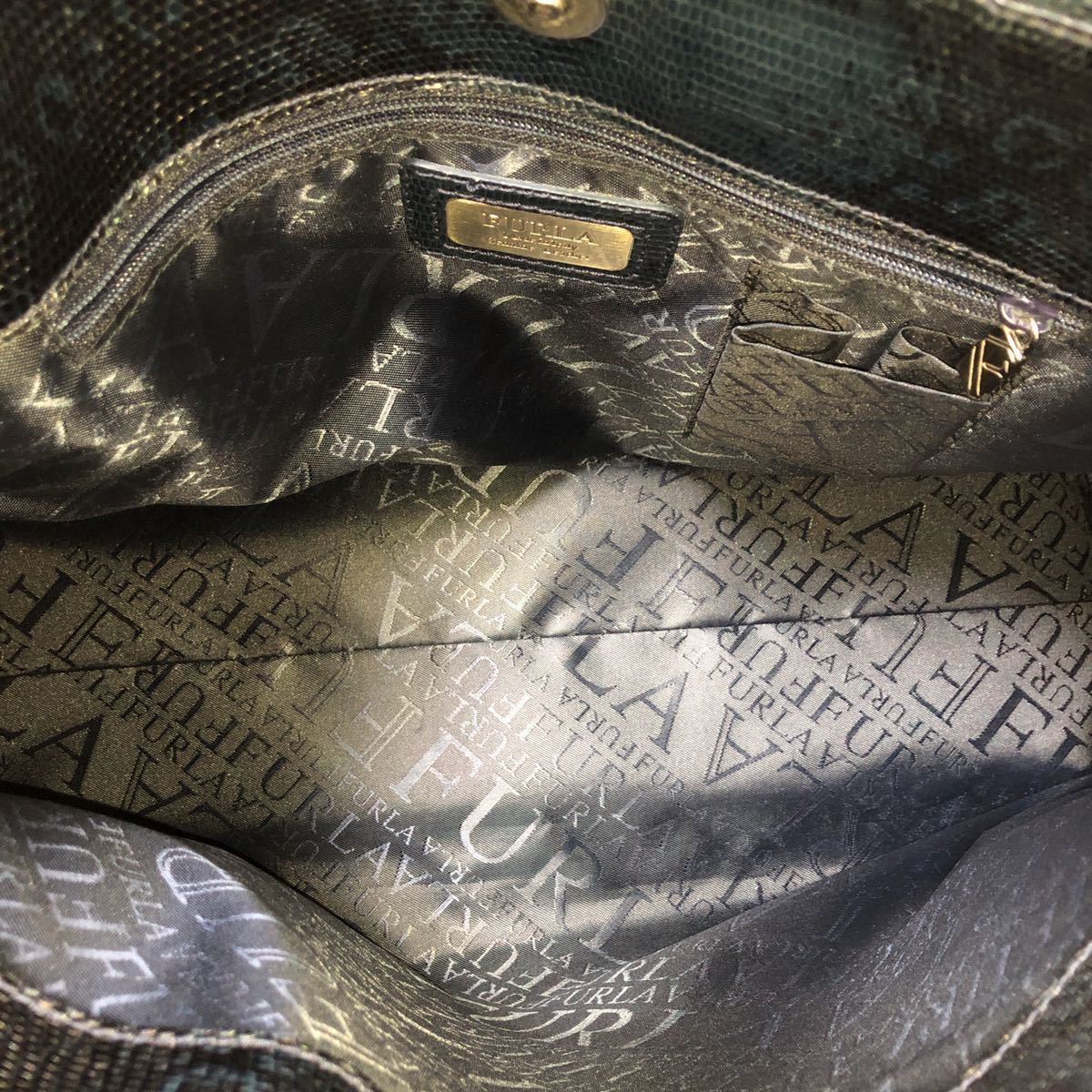 Yahoo!オークション - (37)激レア「FURLA」 A4可能 高級リザード型押し...