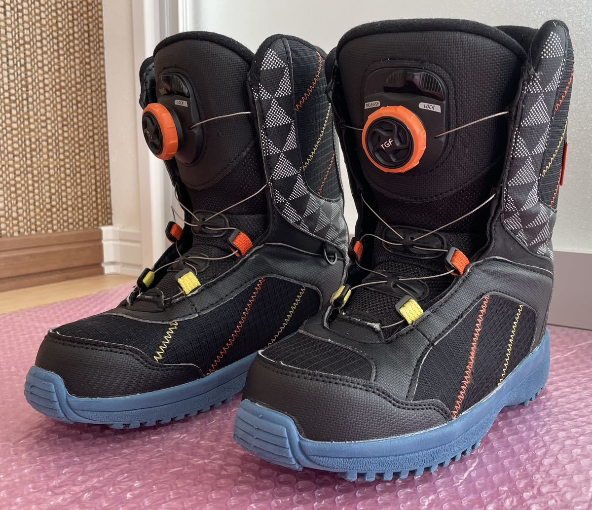 Yahoo!オークション - イグニオ IGNIO アルペン スノーボードブーツ 23...