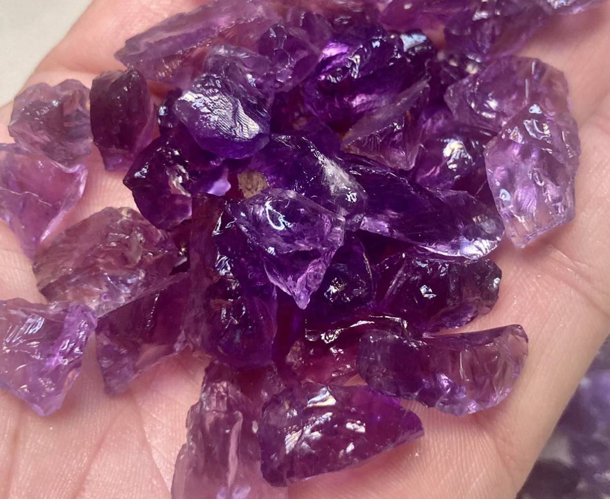 Yahoo!オークション - ブラジル産天然宝石質アメジスト原石147gいっぱ...