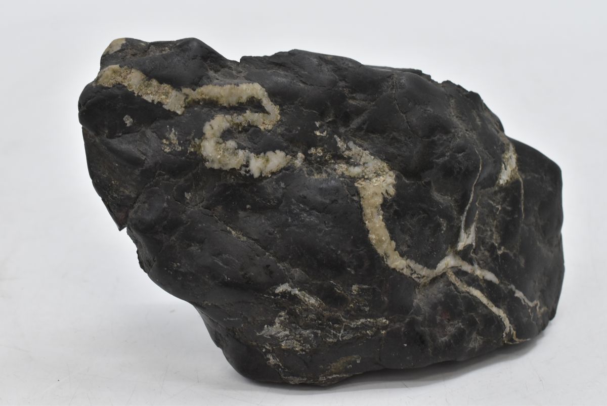 Yahoo!オークション - (346M 1212G21) 観賞石 岩石 1.37kg 幅17cm ...