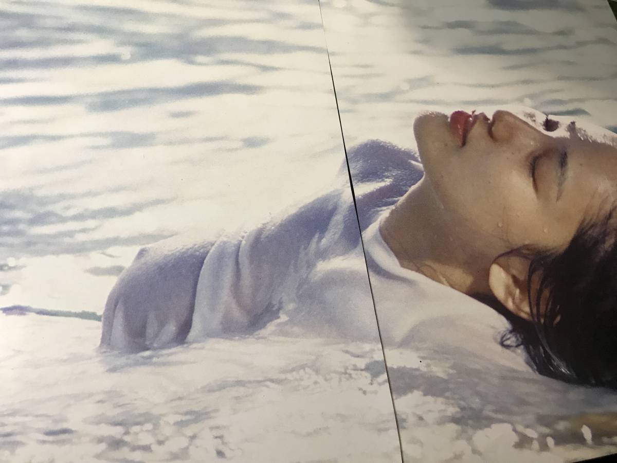水沢アキさん当時物雑誌グラビア写真集等9ページ“爆乳超ハイレグビキニセクシーグラビア B地区andスジ 激写篠山紀信 ”b 966タレント|売買されたオークション情報、yahooの商品