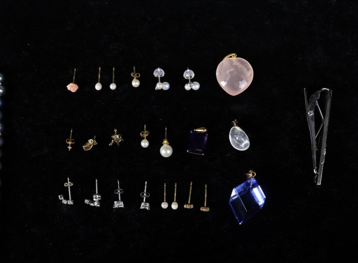 総重量 約67g K18 750GB 14KWG 刻印 金 アクセサリー まとめ ネックレス イヤリング ピアス ブレスレット コレクション 005JJLV86(その他)｜売買された ...