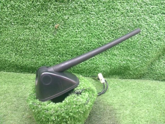 Yahoo!オークション - トヨタ ハイラックスサーフ TRN215W アンテナ ロ...