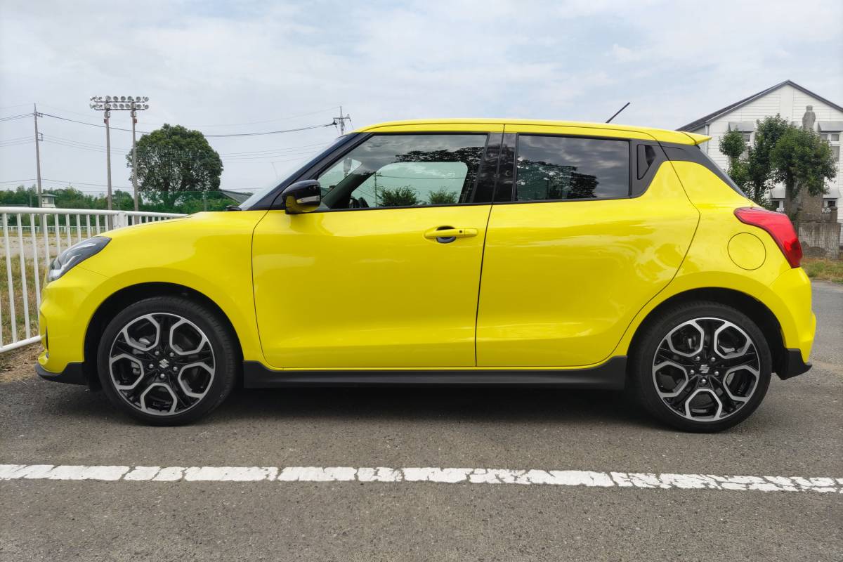 Yahoo!オークション - 個人出品 スズキ スイフトスポーツ ZC33S 2型 6M...