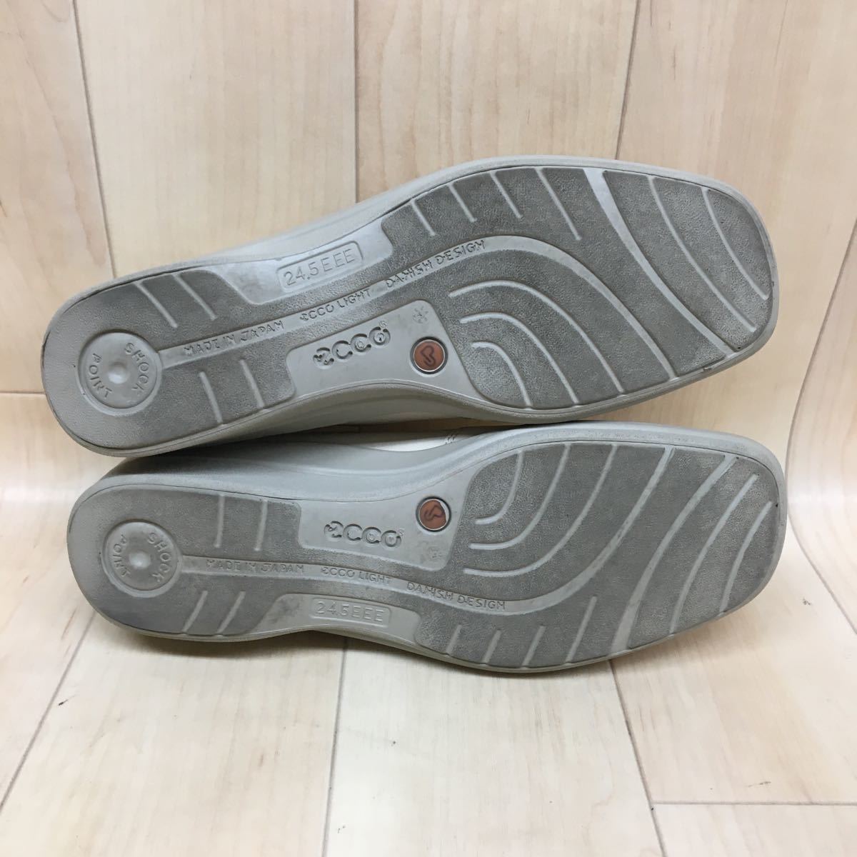 Yahoo!オークション - B-48 ecco エコー ウォーキングシューズ カジュ...