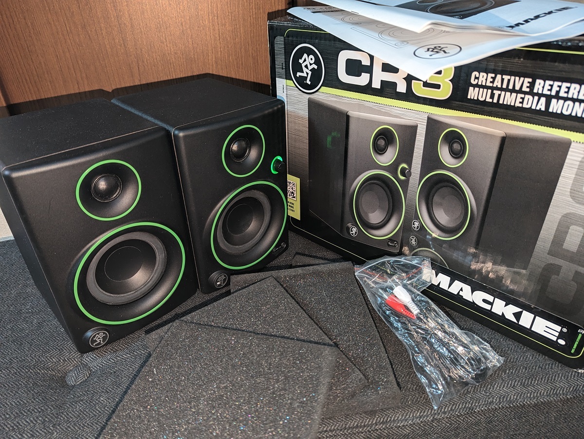 Yahoo!オークション - MACKIE CR3 モニタースピーカー