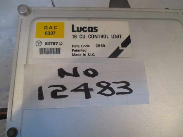 Yahoo!オークション - 12483 確y J 93年 ジャガー SAJJNJEW 5.3L 2ド...