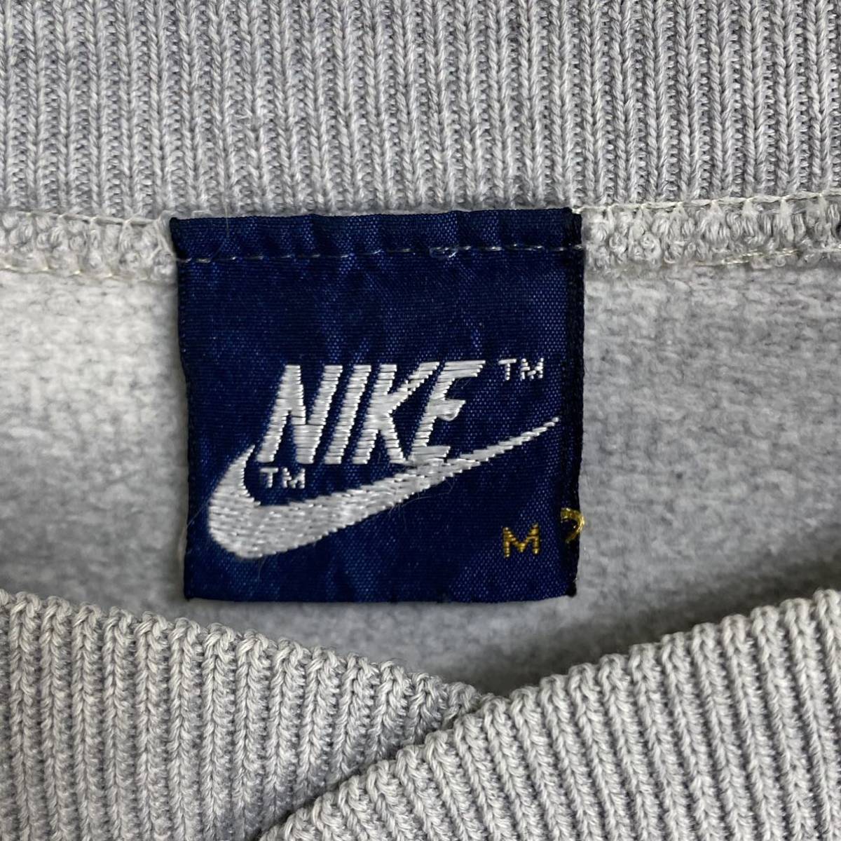 NIKE ナイキ スウェット クルーネック 紺タグ 刺繍ロゴ NIKE ナイキ スウェット クルーネック 紺タグ 刺繍ロゴ