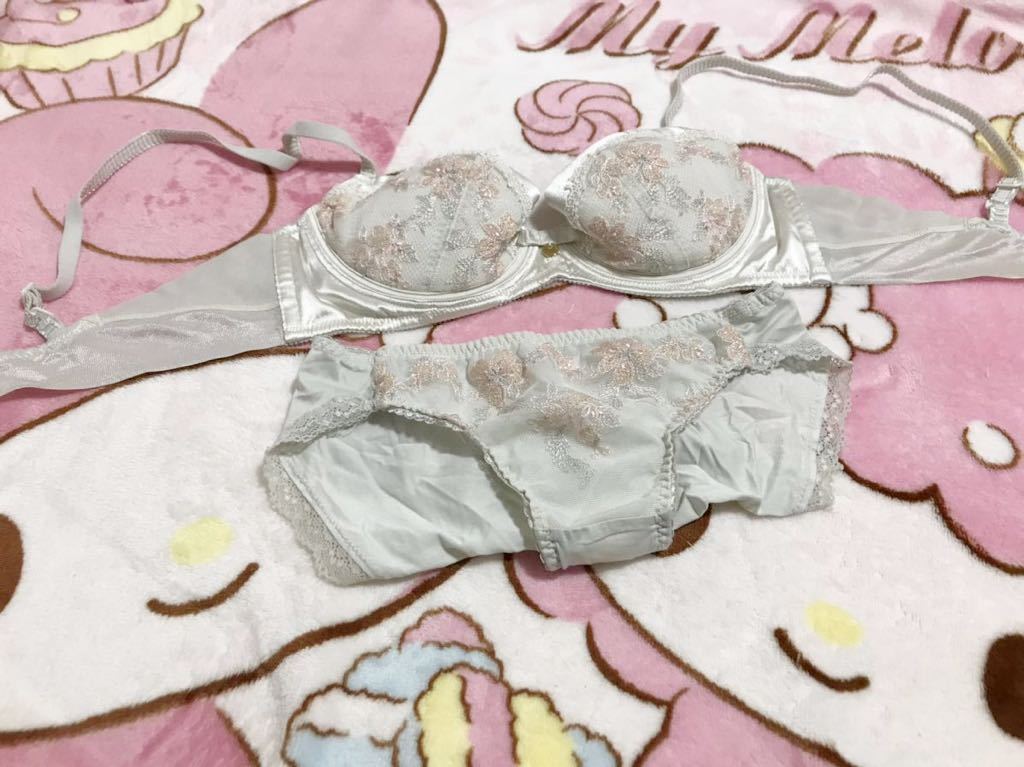 Yahoo!オークション - ECO 新品 女の子・向け ジュニア 清楚系 C75ブラ...