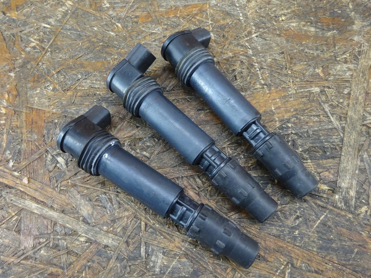 Yahoo!オークション - [G69] トライアンフ デイトナ675R 純正 ダイレク...